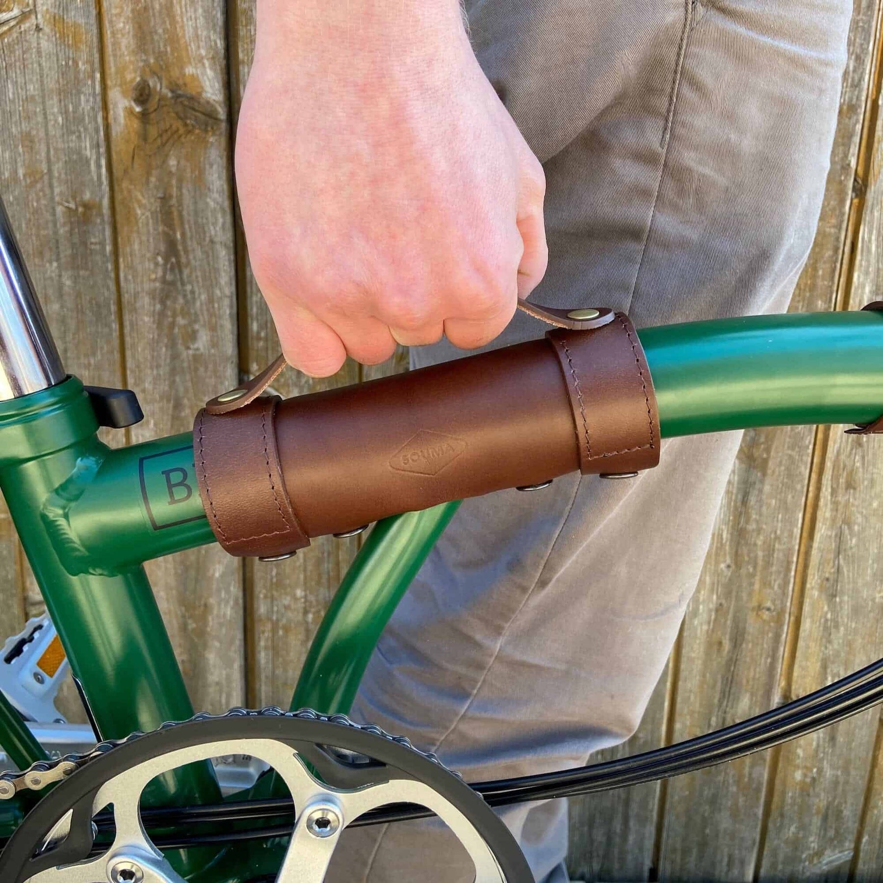 Leather Brompton Carry Handle - carry your bike in style – Souma Leather